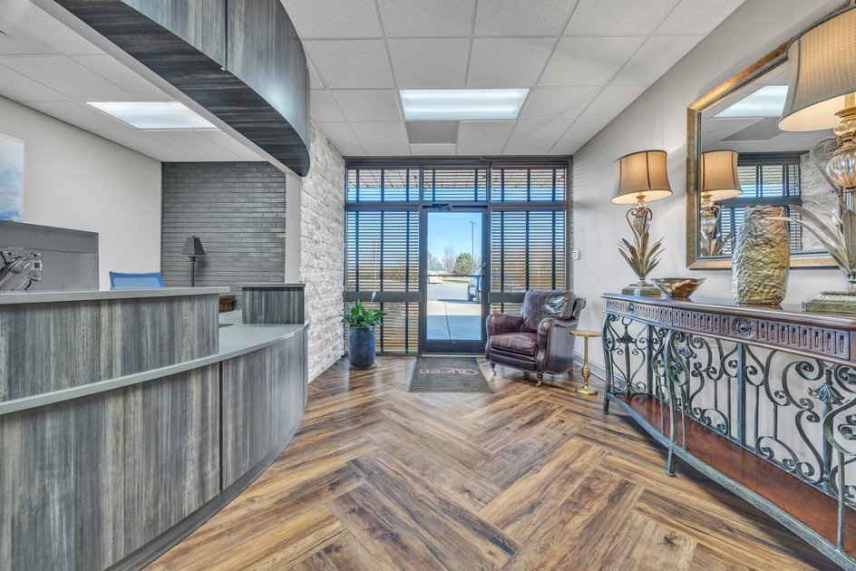 Executive Office for Lease - Hickory, NC - Commercial First